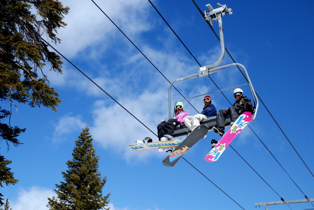 6 pontos de ski e snowboard na Califórnia | Qual Viagem